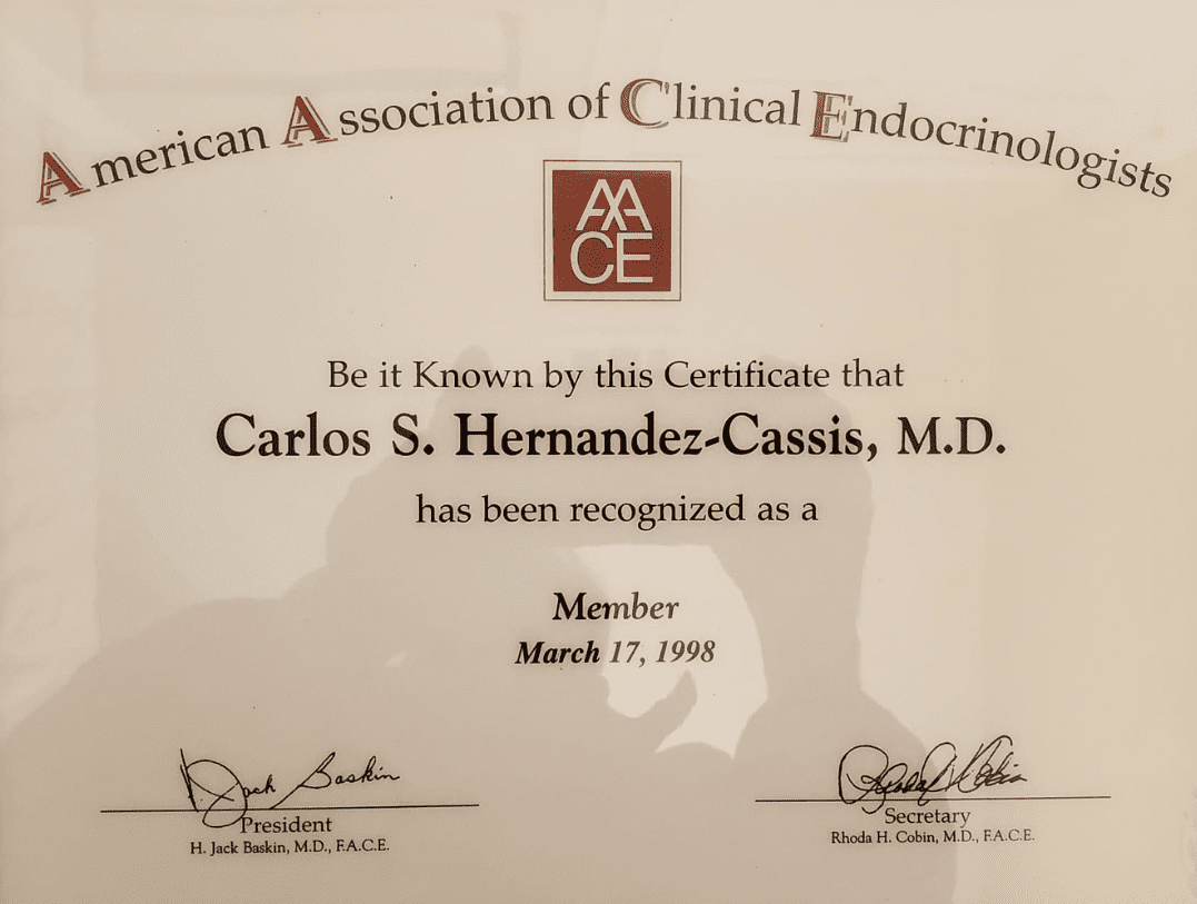 About – Dr. Carlos Hernandez-Cassis